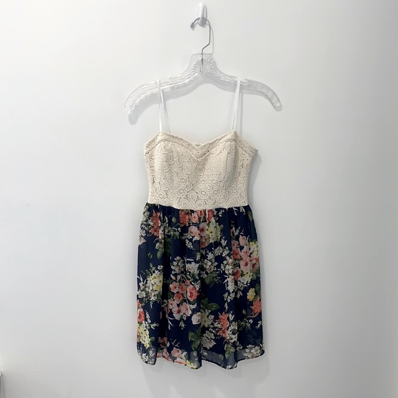 City Triangles | Dresses | City Triangles Strapless Dress | Poshmark